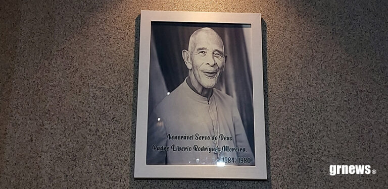 GRNEWS TV: Comunidade Católica celebra com fé e tradição a trajetória ...